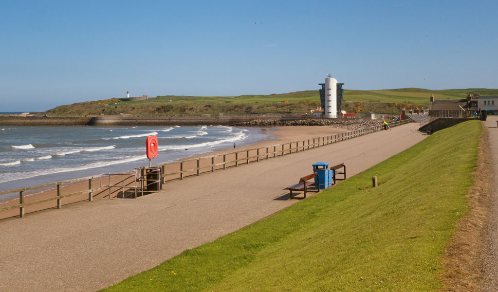 11 Best Family Beaches : Where you can have great time with your Kids