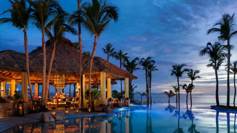 Top Beach Resorts in the World to Visit Once in a Lifetime