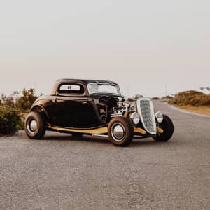 How Old Is a Classic Car? Understanding Age & Cost Criteria